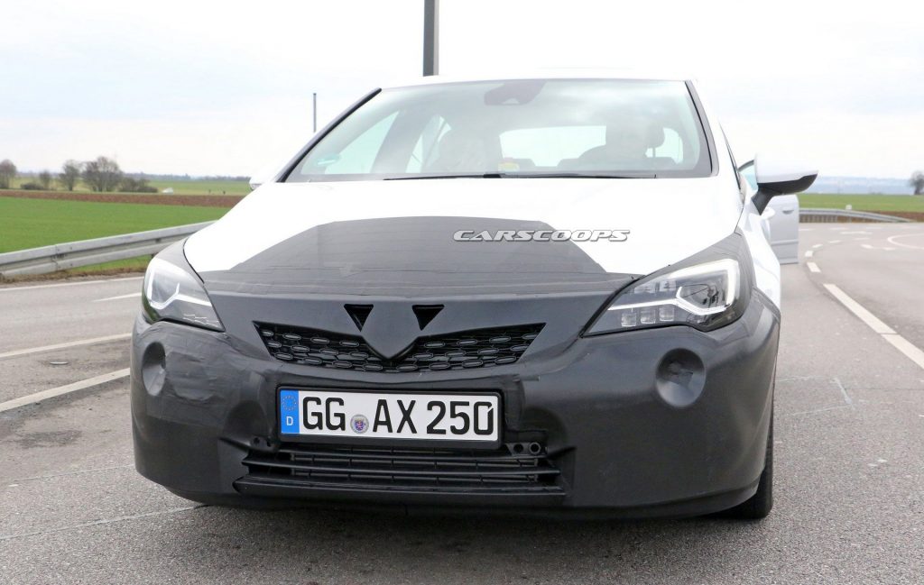 Opel Astra Facelift Spied With A New Front End | Carscoops