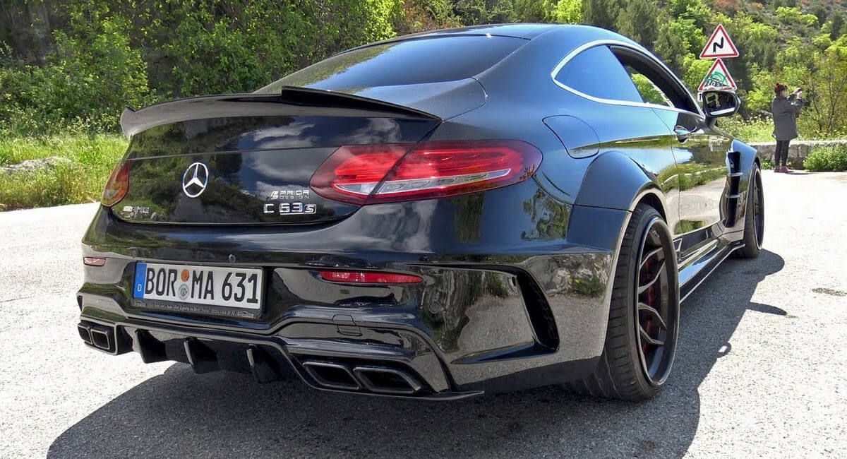 Have A Closer Look At The Loudmouth Prior-Design C63 S Coupe | Carscoops