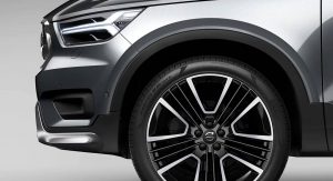 Volvo XC40 Gets Sportier With New Exterior Styling Kit | Carscoops
