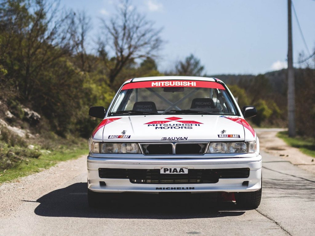 Relive Mitsubishi’s Glory Days In This 1990 Galant VR-4 Group A Rally ...
