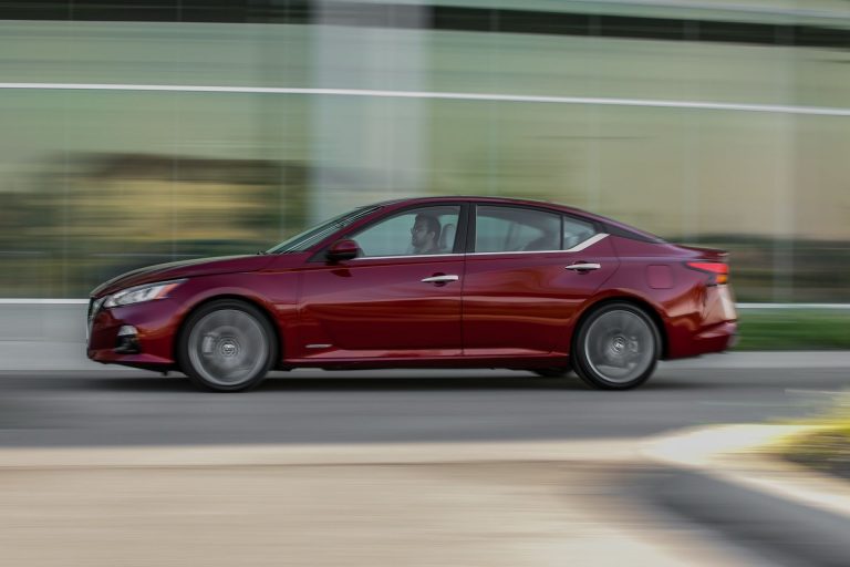 2019 Nissan Altima Enters Market With Special Edition One Version ...