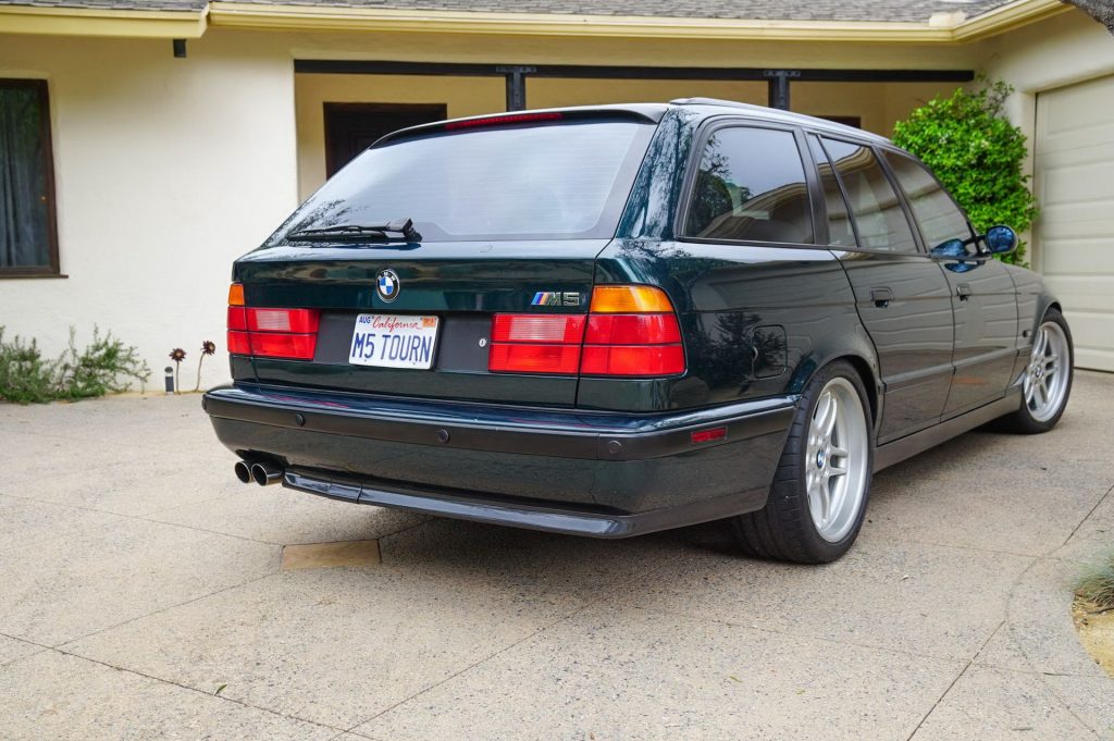 Oxford Green BMW E34 M5 Touring Is Just Pure Wagon Porn | Carscoops