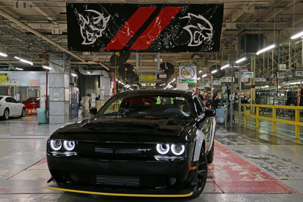 The Demon Is Dead: Dodge Builds The Last 840 HP Challenger | Carscoops