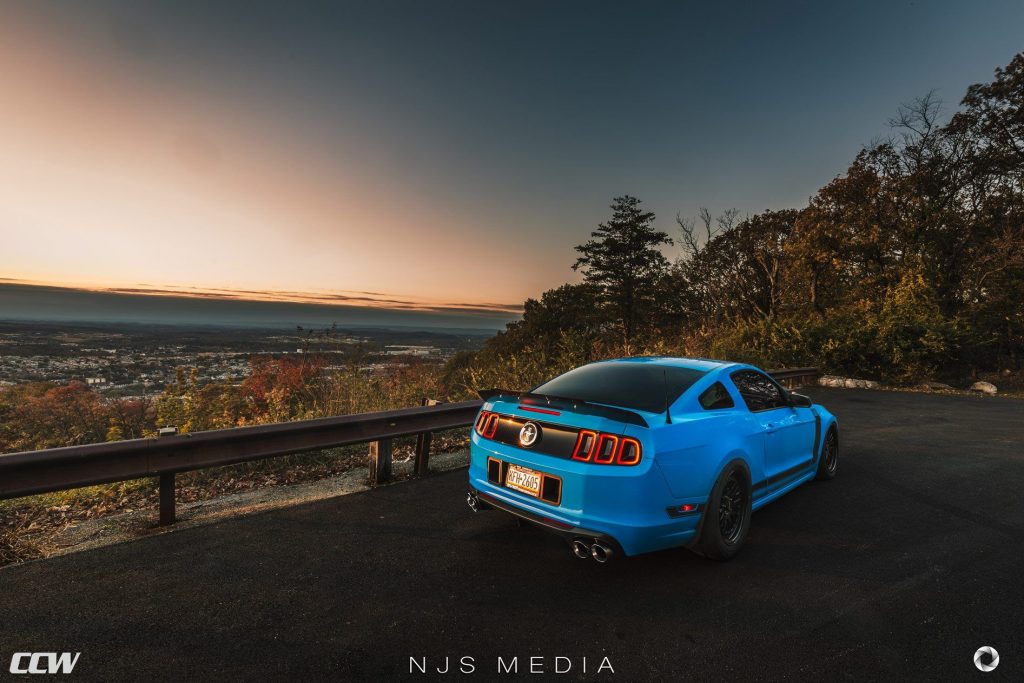 Lowered Ford Mustang Boss 302 With New Rims Is An Acquired Taste ...
