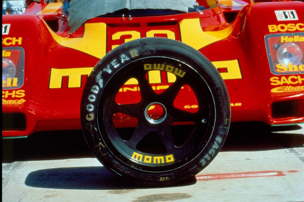 MOMO Launches New Heritage 6 Alloy Wheel For Classic Sports Cars ...