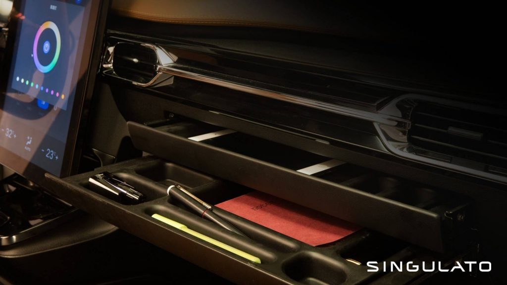 Singulato iS6 Has Come From China To Talk You Into EVs | Carscoops