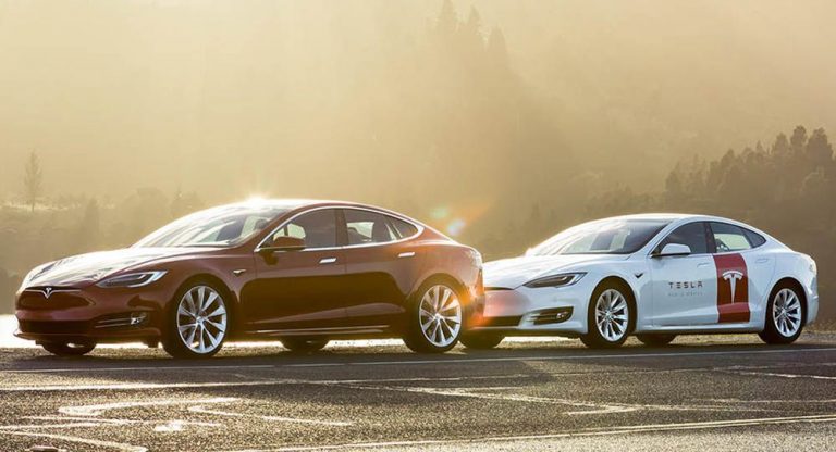 Tesla Services Teslas With Custom Model S Mobile Maintenance Vehicles ...