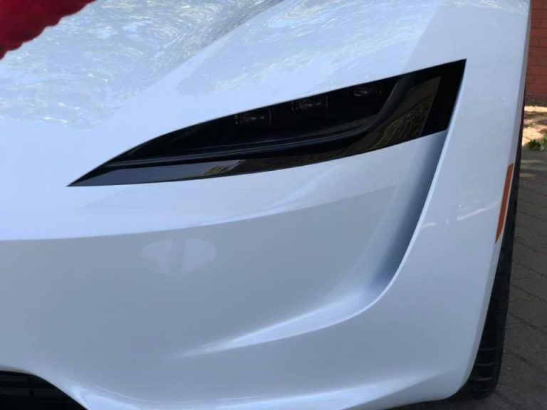 2020 Tesla Roadster Prototype Looks Resplendent In White, Too | Carscoops