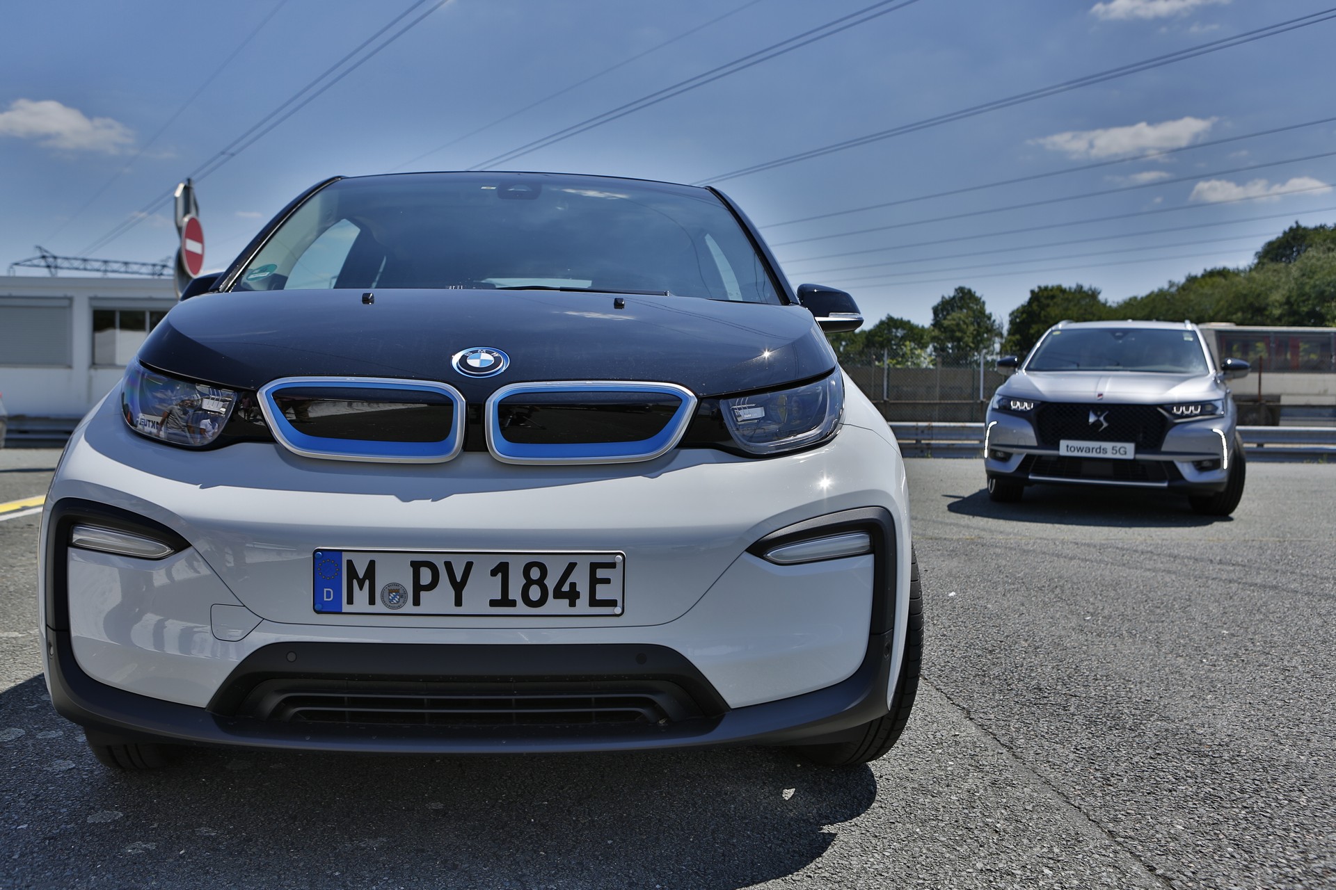 BMW, Ford And PSA Team Up To Showcase The Life Saving Benefits Of V2X ...