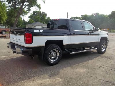 Minnesota Dealer Makes Its Own Deliciously Retro Chevy Trucks Carscoops