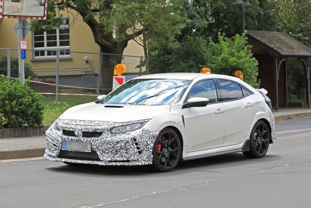 2019 Honda Civic Type R Facelift Spied With New Bumpers And Both Small ...