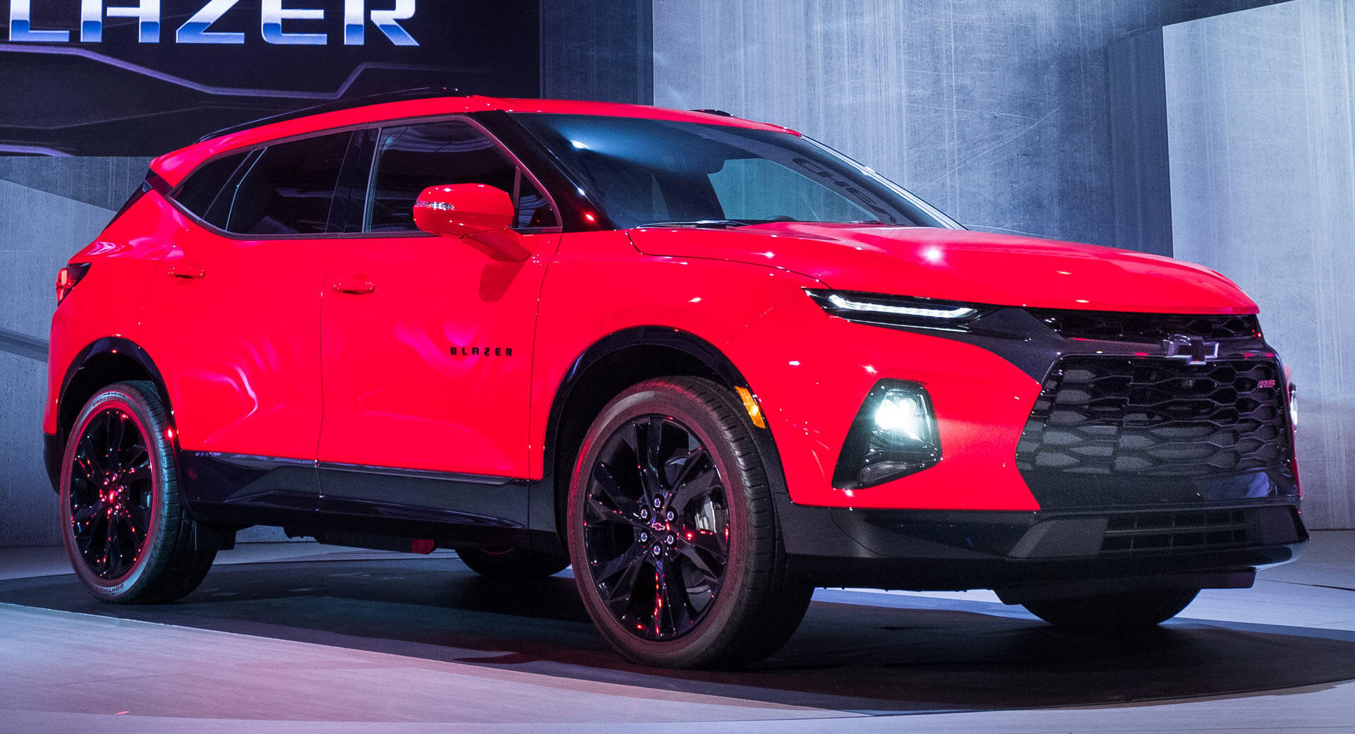 Analyst Claims Ford, FCA And GM Will Lose Out As Consumers Embrace ...