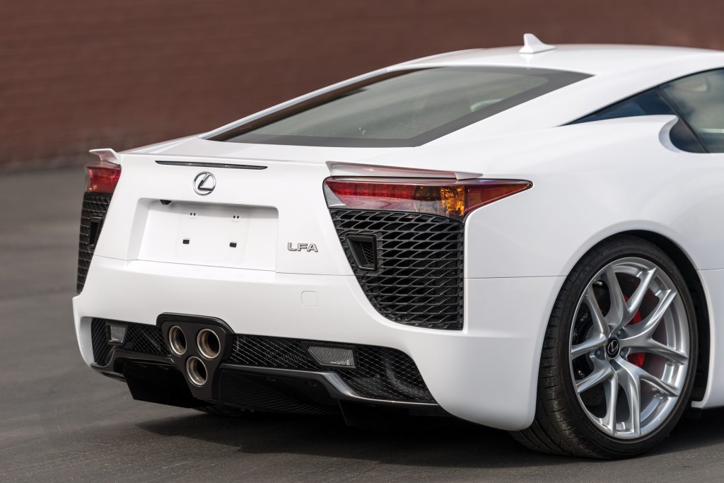 You Can Still Get A Practically New Lexus LFA With Just 120 Miles ...