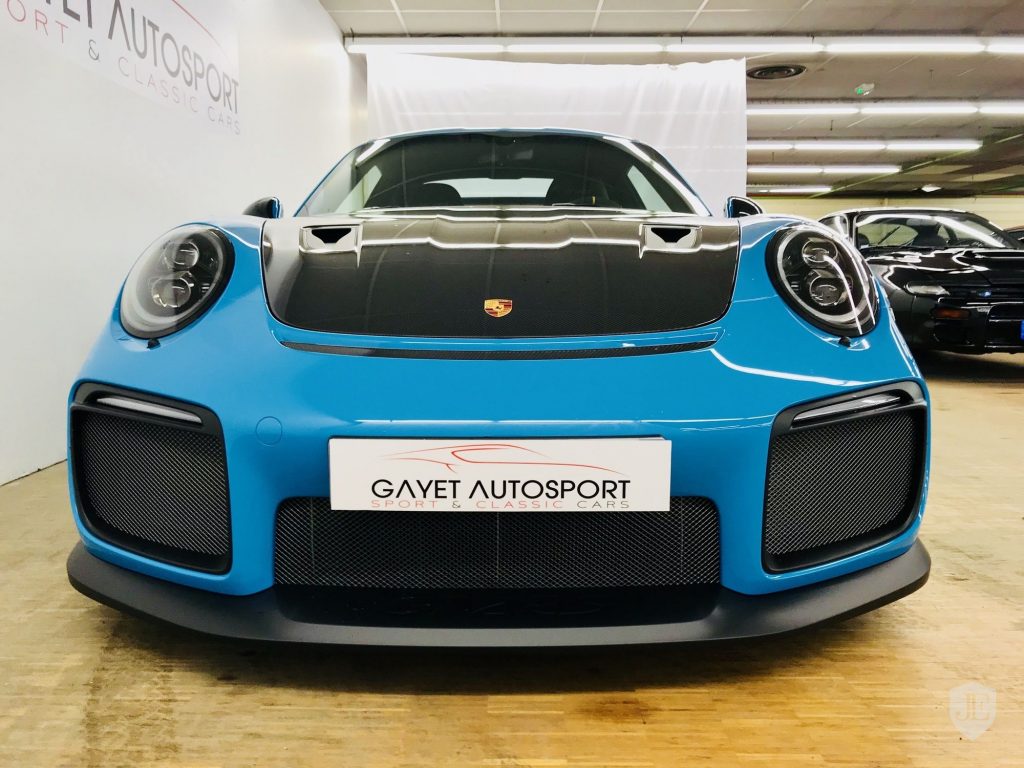 Is This Miami Blue Porsche 911 GT2 RS Worth $430K – Or $100k More Than ...
