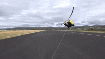 Seconds From Disaster: Flying Reliant Robin Plummets To The Ground ...