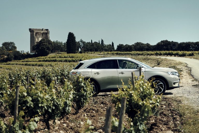 DS7 Crossback E-Tense Plug-In Hybrid Goes Official With 31 Miles Of EV ...