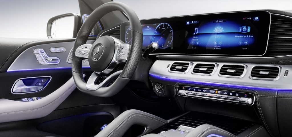 How Does The New 2019 Mercedes GLE Compare To Its Predecessor? | Carscoops