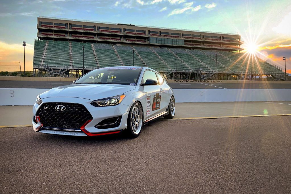 Hyundai Shows Off Modified Veloster N And Ioniq Electric With ...