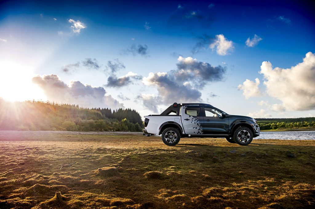 Nissan Navara Dark Sky Concept Packs Plenty Of Star Power Thanks Its To ...