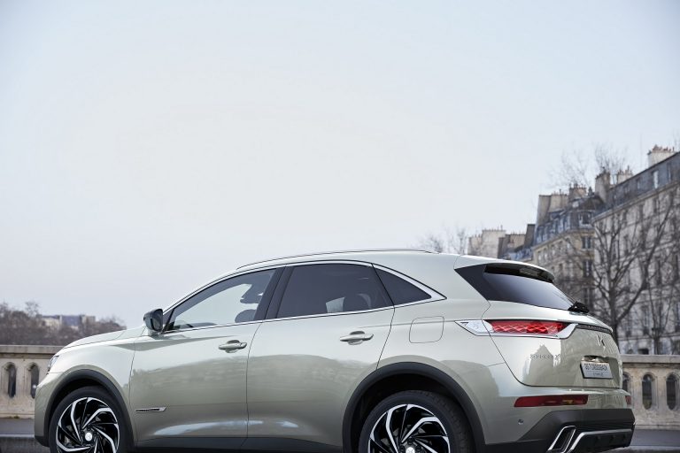 DS7 Crossback E-Tense Plug-In Hybrid Goes Official With 31 Miles Of EV ...