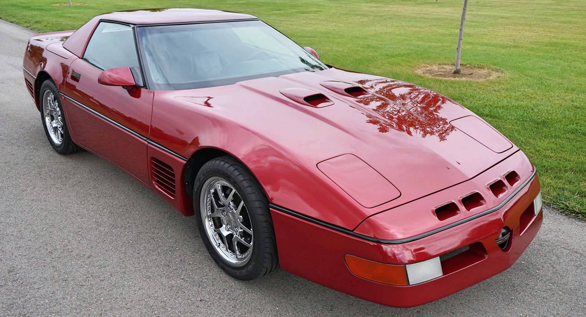 Travel Back In Time With This Drop-Top Callaway Corvette Twin Turbo ...