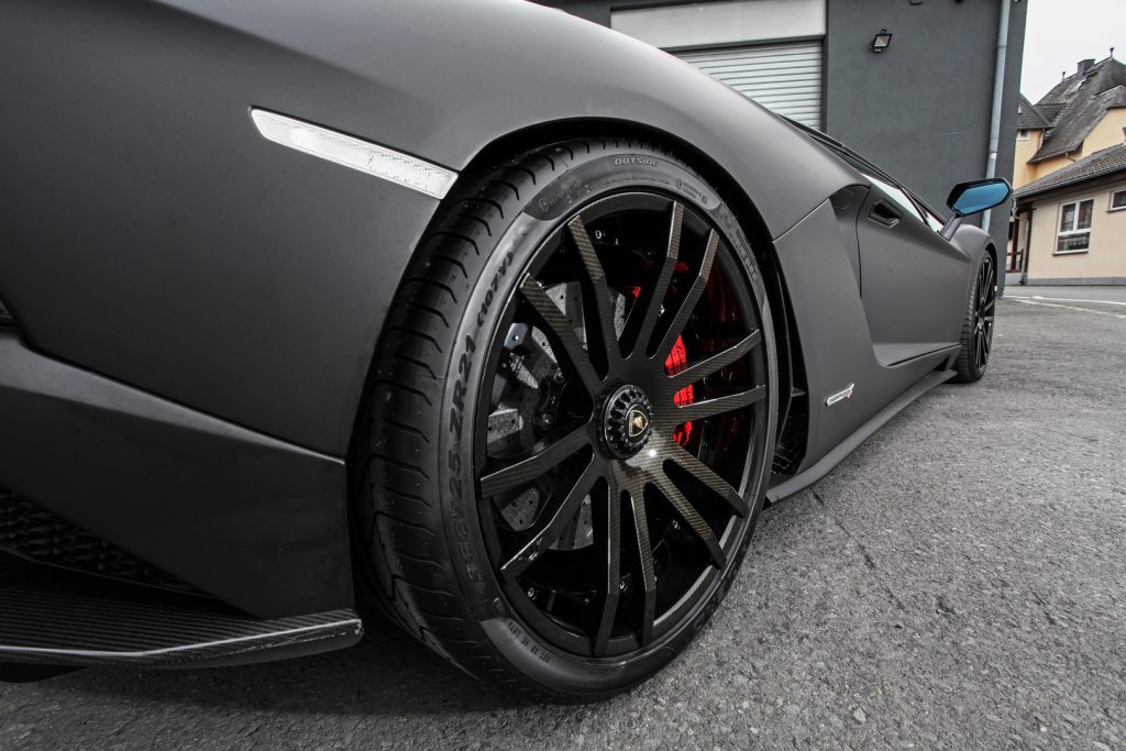 One Lamborghini Aventador S Roadster S-Presso, Black, Please! | Carscoops