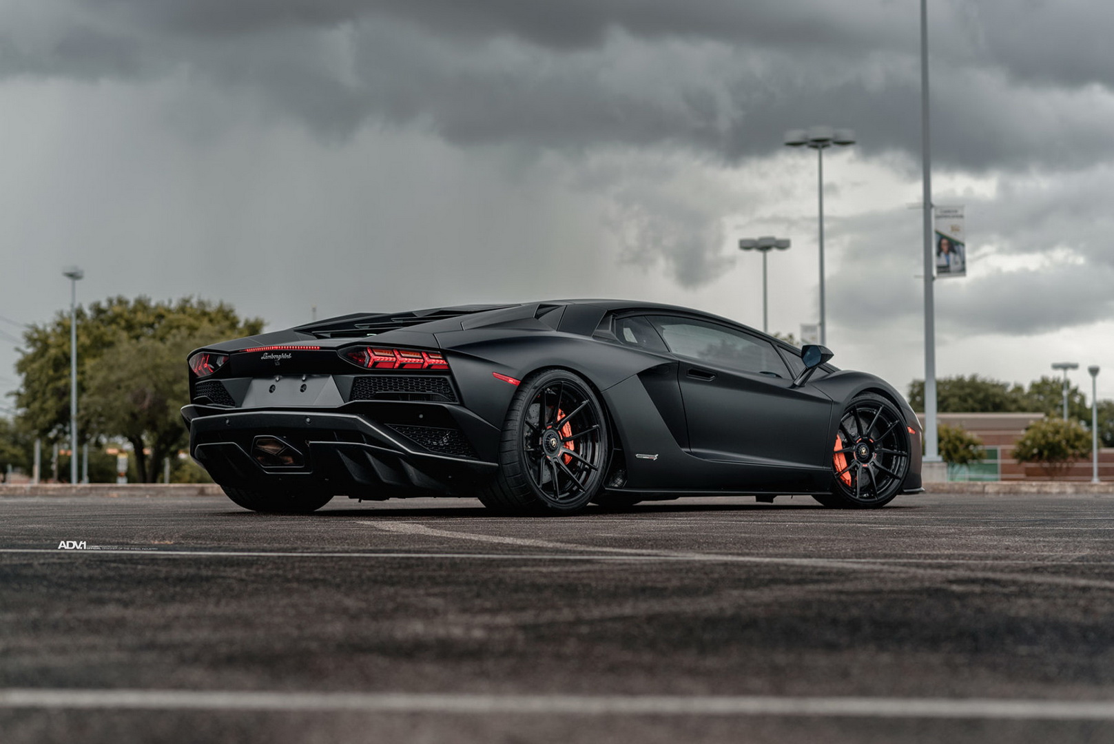 Stealthy Looking Lambo Aventador Tries Custom Wheels For Size | Carscoops
