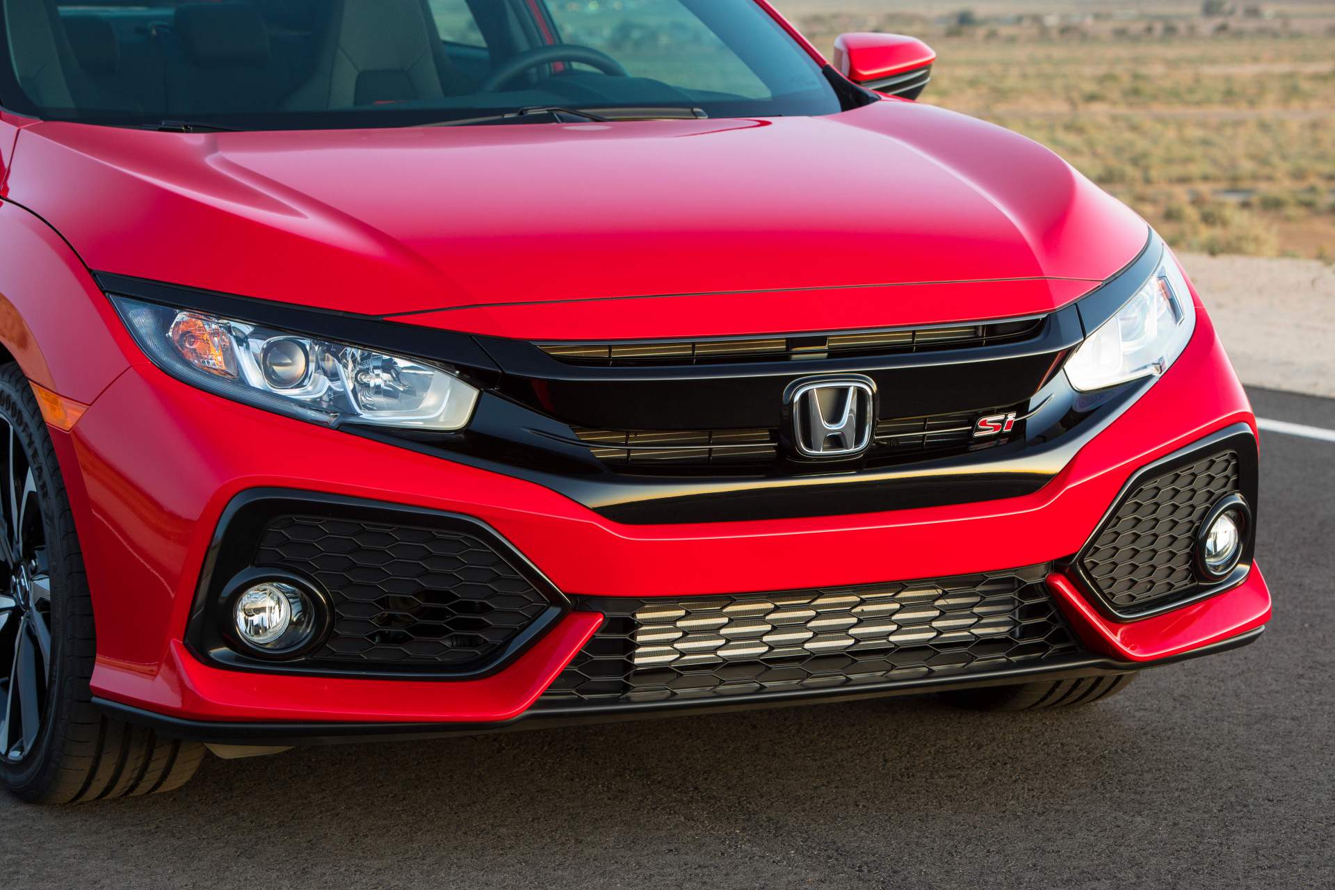 2019 Honda Civic Si Models Bring Minor Updates And $200 Price Hike ...