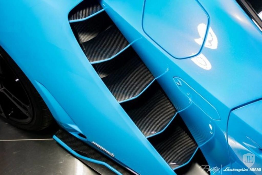 Who Fancies A Bright Blue Lamborghini Centenario? | Carscoops