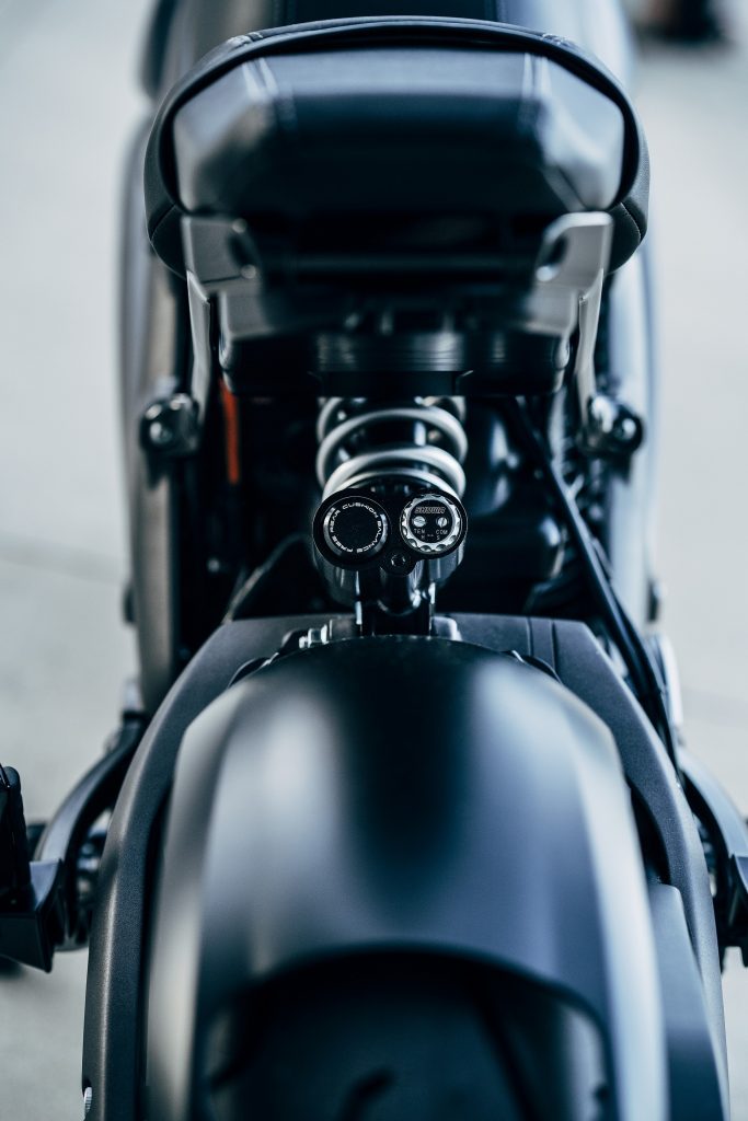 Harley-Davidson’s Electric LiveWire Bike Has 110 Mile Range, Costs ...