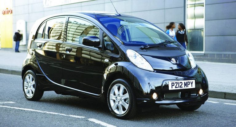 PSA’s Free2Move Ride-Sharing Service Launches In Paris | Carscoops