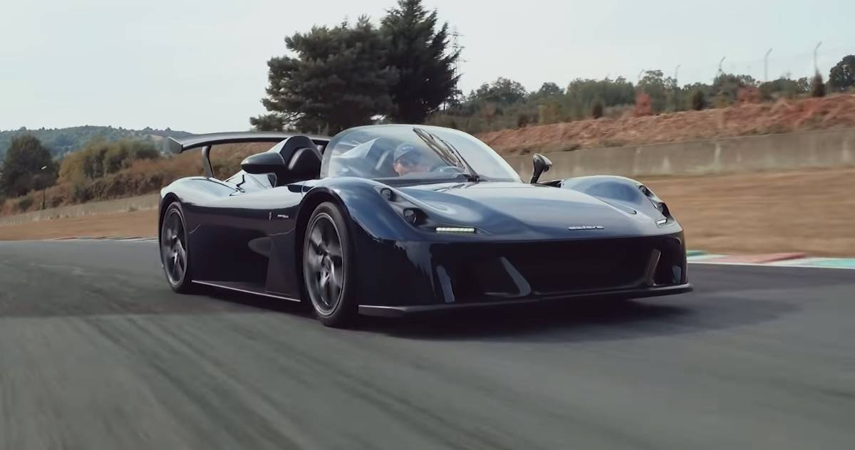 Dallara Stradale Is The Perfect Car For The Off-Duty Racing Driver ...