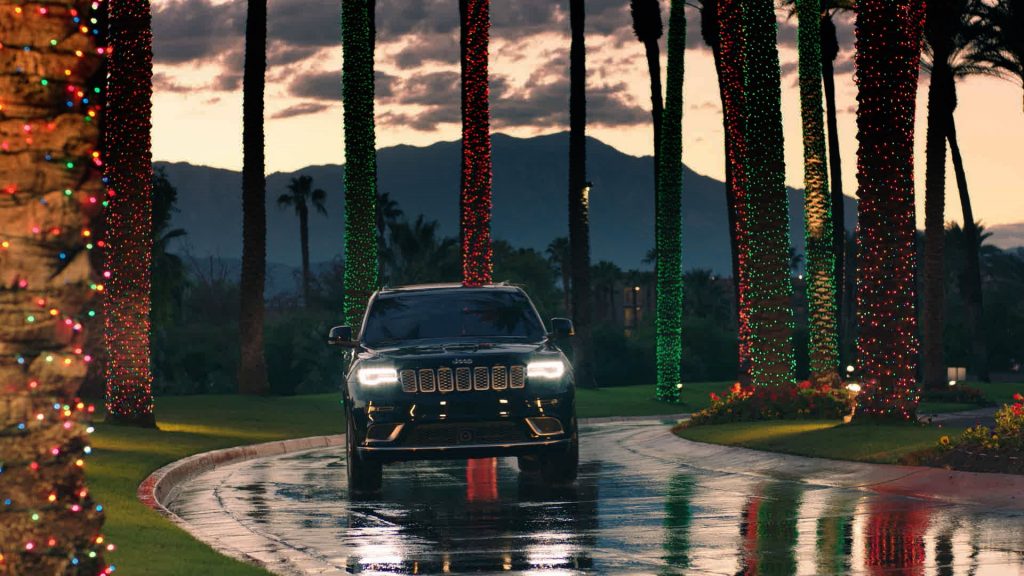 Santa Gets An Upgrade In The Form Of A Dodge Challenger SRT Hellcat ...