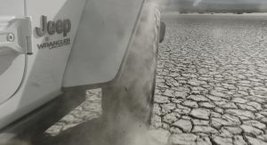 Santa Gets An Upgrade In The Form Of A Dodge Challenger SRT Hellcat ...