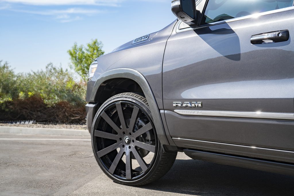 Shaq Buys New RAM 1500, Has It Fitted With 26-In Wheels | Carscoops
