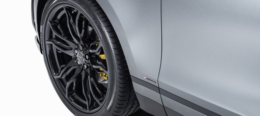 Who’s Better At Modding The Range Rover Velar – Overfinch Or Startech ...