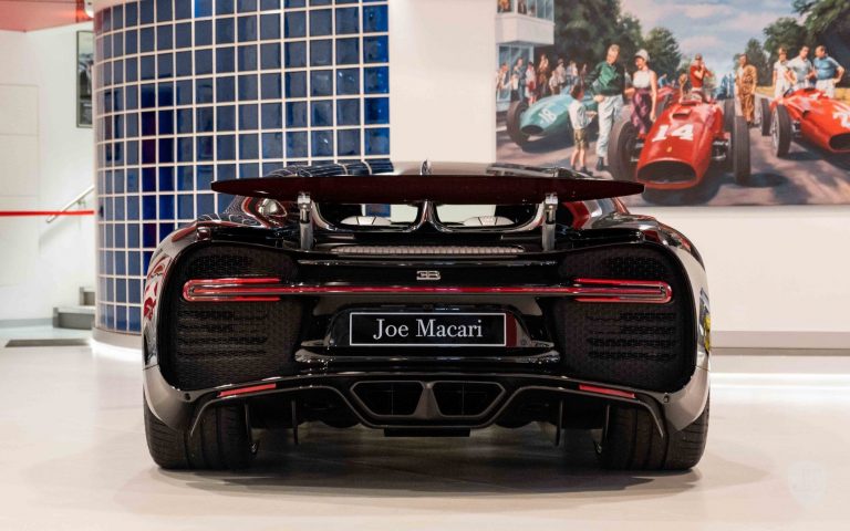 Classy Red Bugatti Chiron Is A Once-In-A-Lifetime Buy | Carscoops