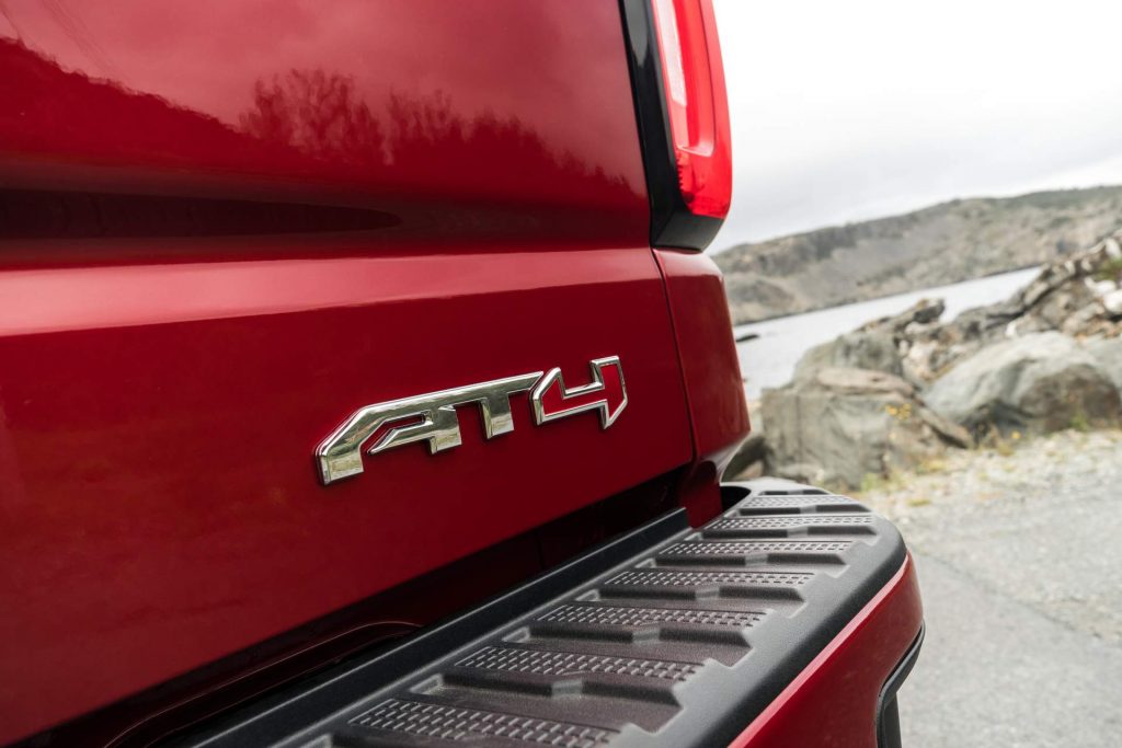 2019 GMC Sierra AT4 Off-Road Performance Package Gains 435HP 6.2L V8 ...