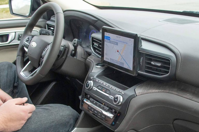 2020 Ford Explorer Interior Fully Uncovered In New Spy Shots | Carscoops