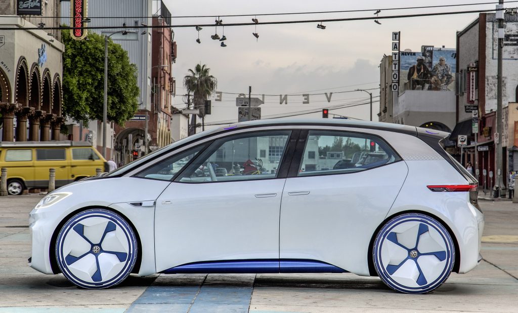2020 Volkswagen I.D. Neo EV: Looks, Range, And Everything Else We Know ...