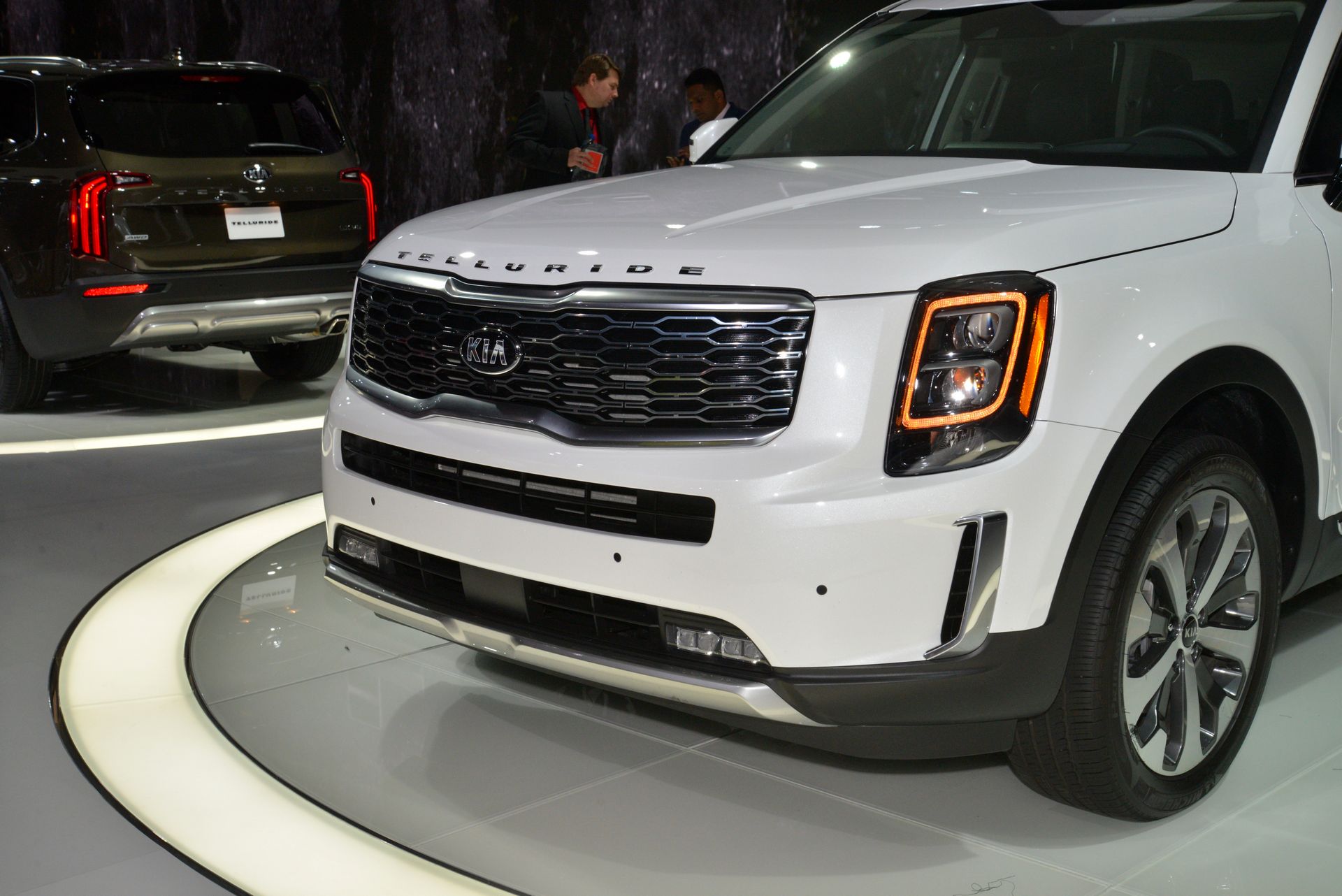 2020 Kia Telluride SUV Is The Largest Kia Ever Has 8 Seats 3 8L V6