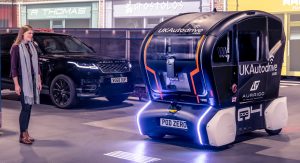 JLR's New Intelligent Lights Show Pedestrians Where Autonomous Vehicle ...