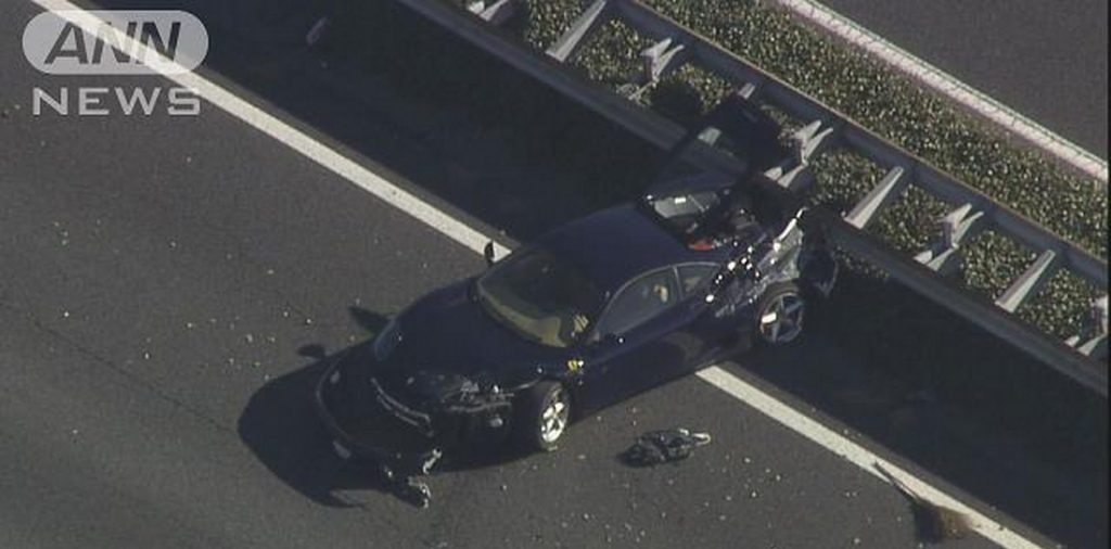 Ferrari 360 Crashes While Racing Ferrari F50 That Cut It Off In Japan ...
