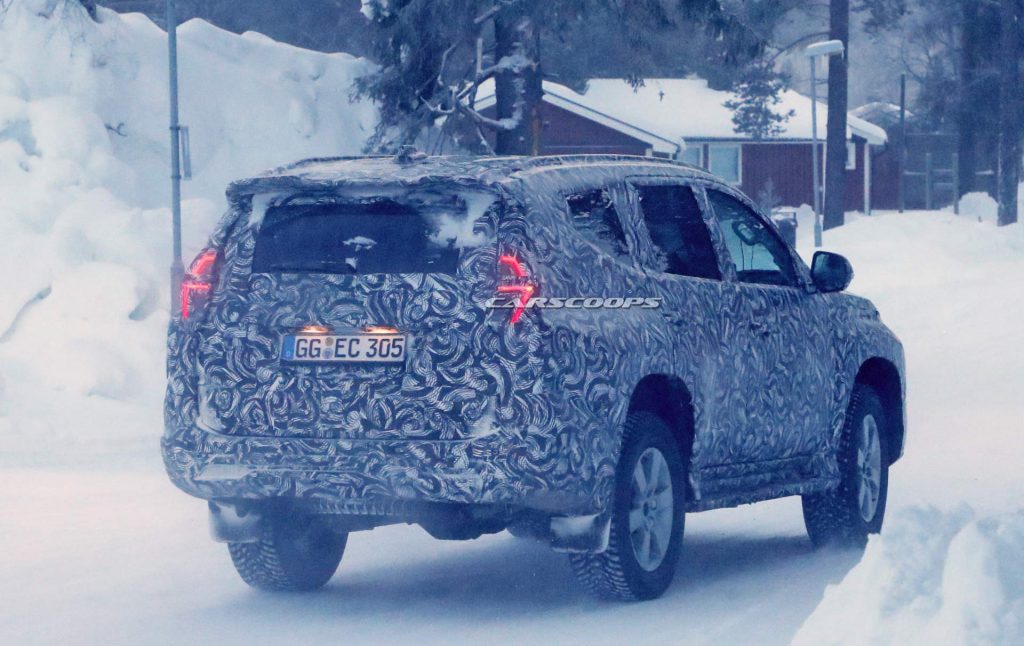 2020 Mitsubishi Pajero Sport Shows Updated Face Ahead Of July 25 Reveal ...