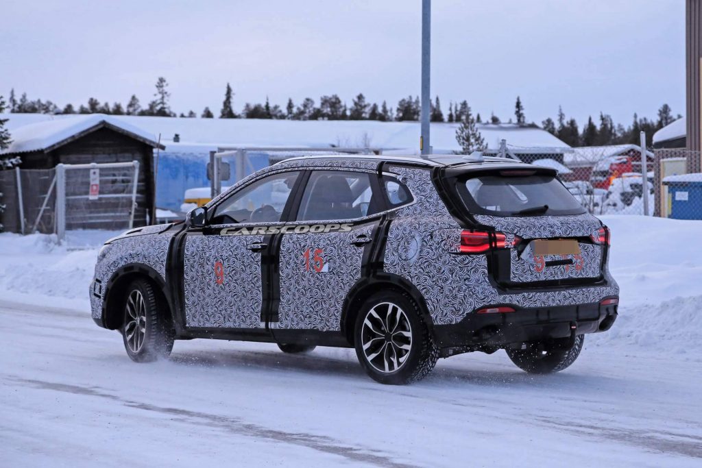 2019 MG HS Compact Crossover Spotted Winter Testing Ahead Of Its UK ...