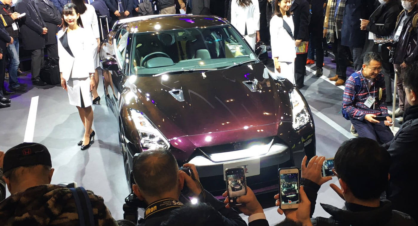 New Limited Edition Nissan GT-R Draws A Crowd At Tokyo | Carscoops