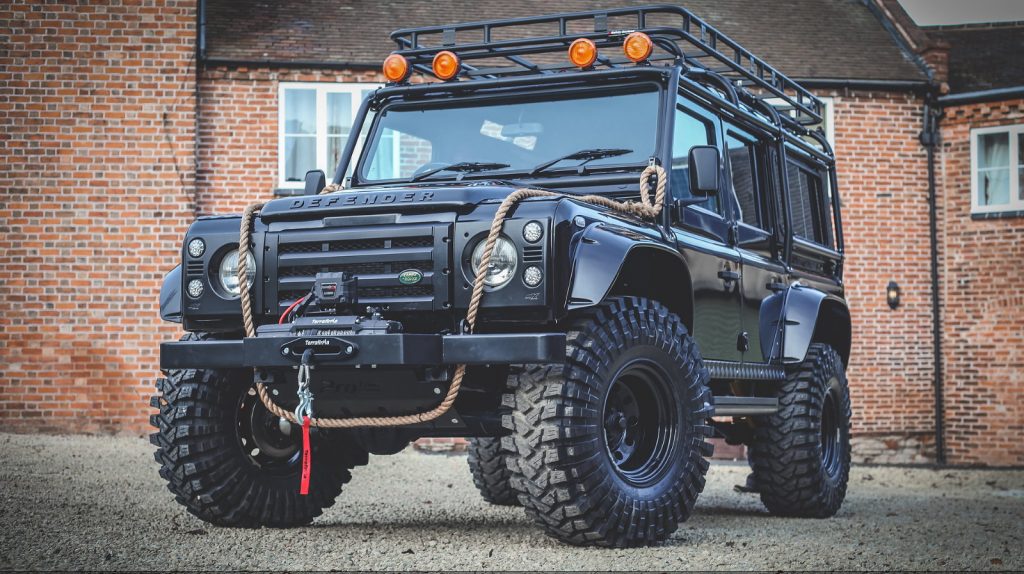 Be Like 007 In This $60,000 Land Rover Defender ‘Spectre’ Replica ...