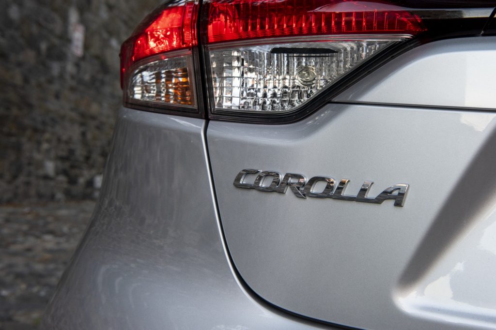 2020 Toyota Corolla Starts At $19,500, See It In 200+ Photos | Carscoops