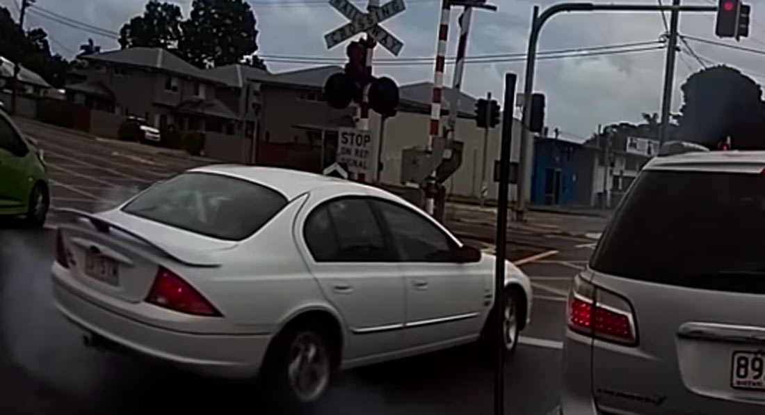 Aussie Hoon Rips A Fat Burnout In His Falcon, Police Give Chase | Carscoops