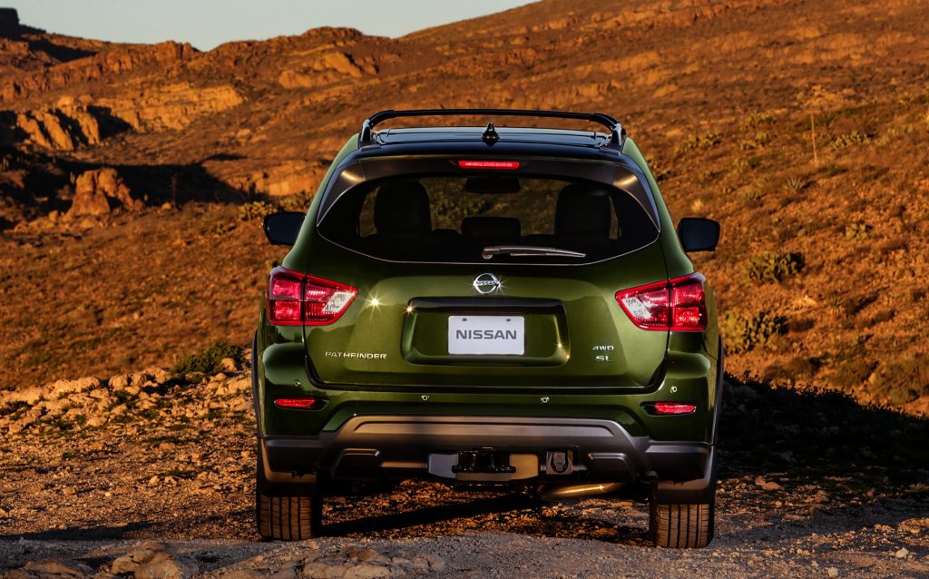 2019 Nissan Pathfinder Gets More Rugged Looks With $1,000 Rock Creek ...